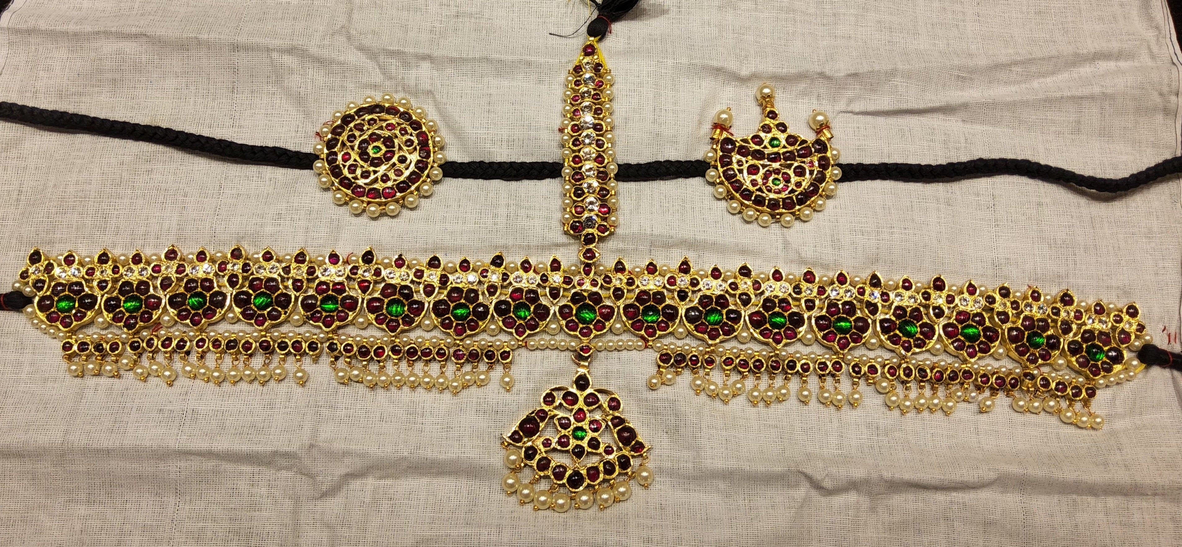 Magudam Headset – shanthitailors